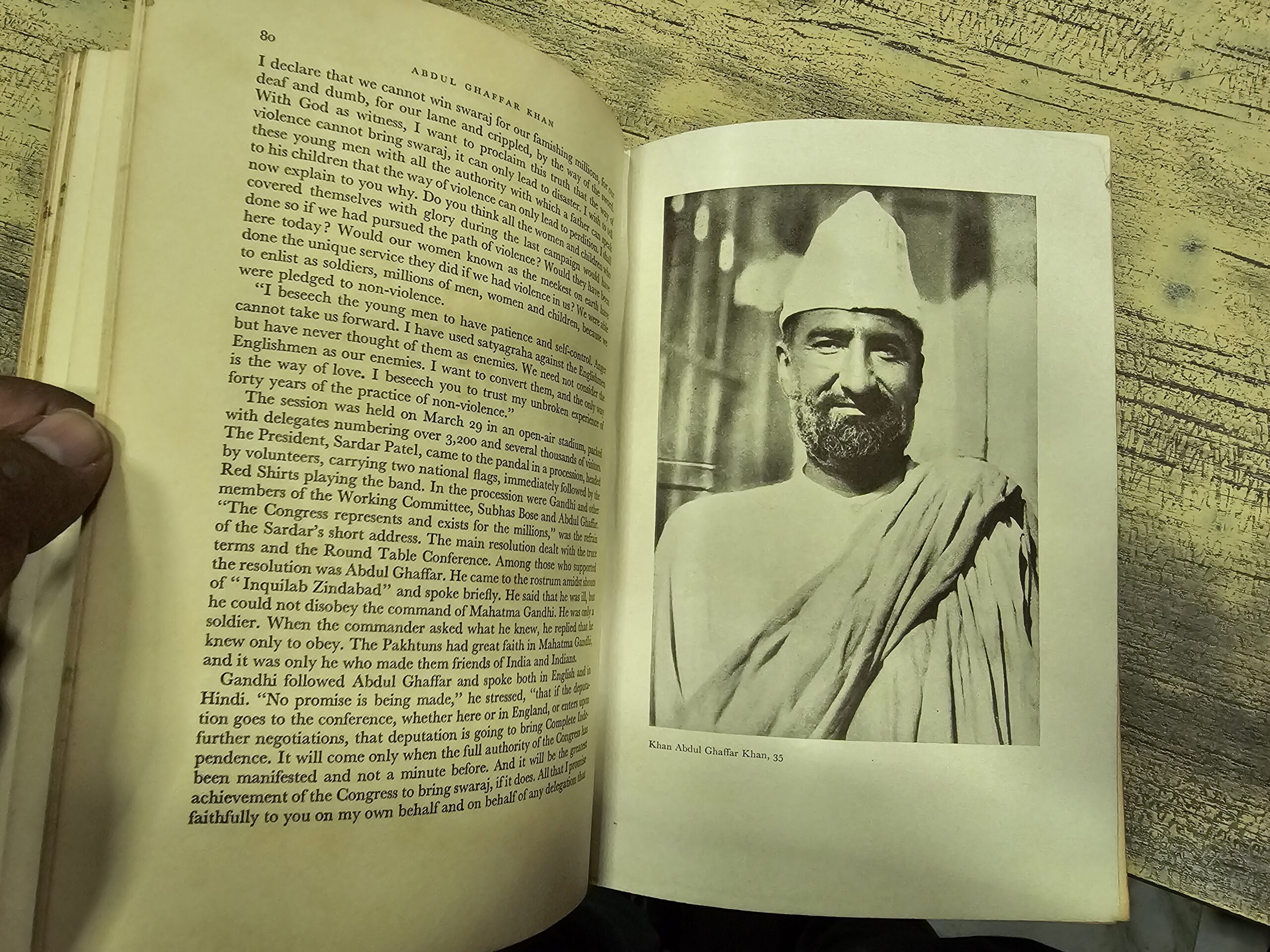 USED BOOK ABDUL GHAFFAR KHAN, FAITH IS A BATTLE BY D.G TENDULKAR ...