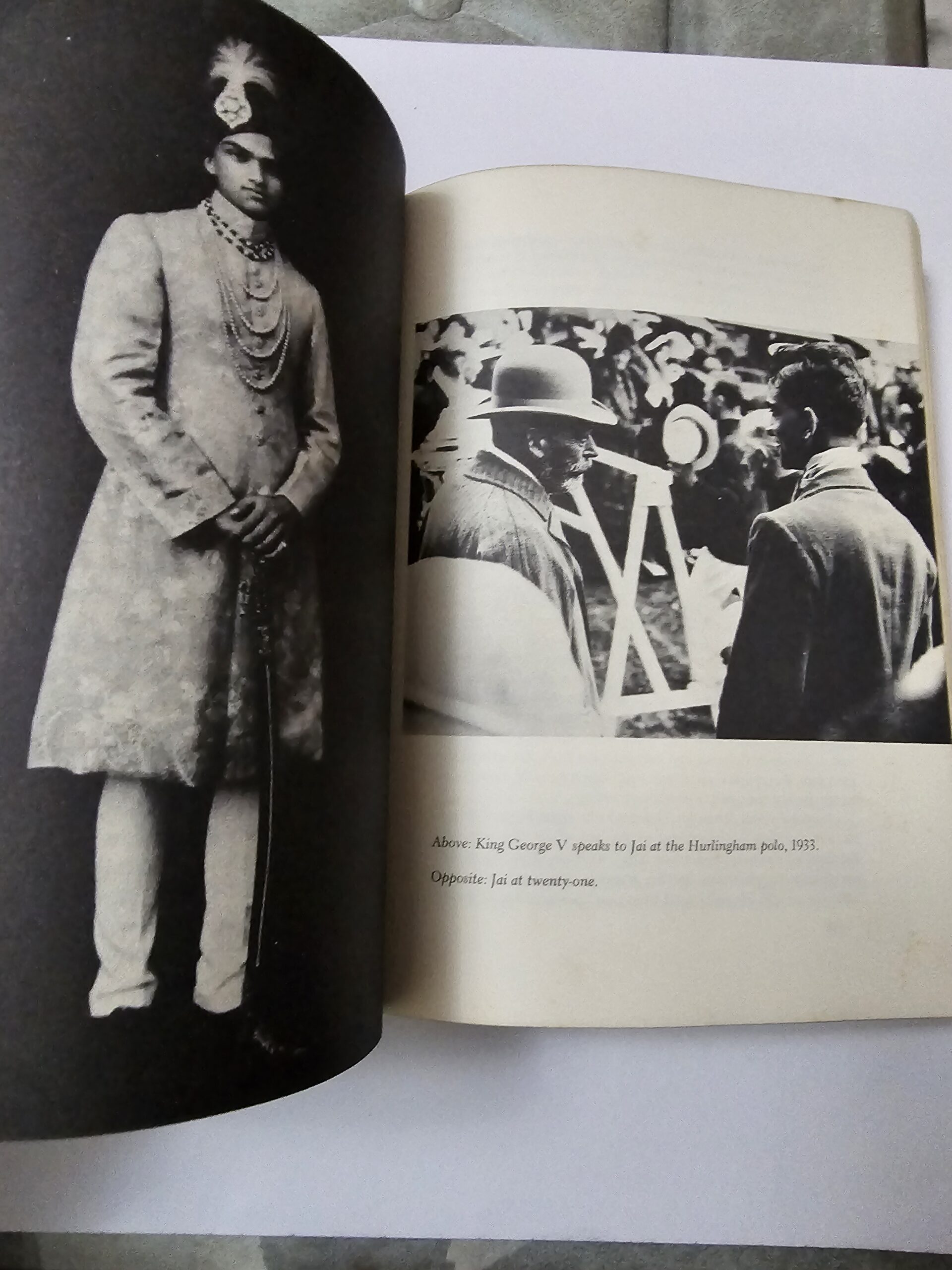 USED BOOK A Princess Remembers by Gayatri Devi and Santha Rama Rau ...